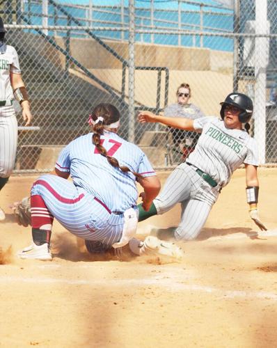 Pioneer softball sweeps Rust Bearcats | Sports | paragoulddailypress.com