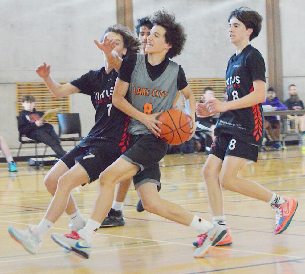 5 clubs tip off in new youth hoops league | Sports | pentictonherald.ca