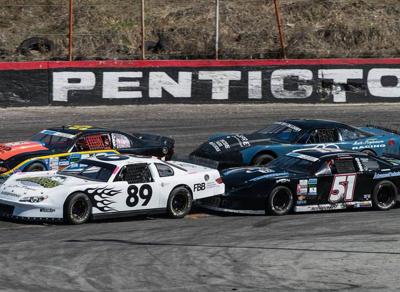 Racing returns to Penticton Speedway | News | pentictonherald.ca