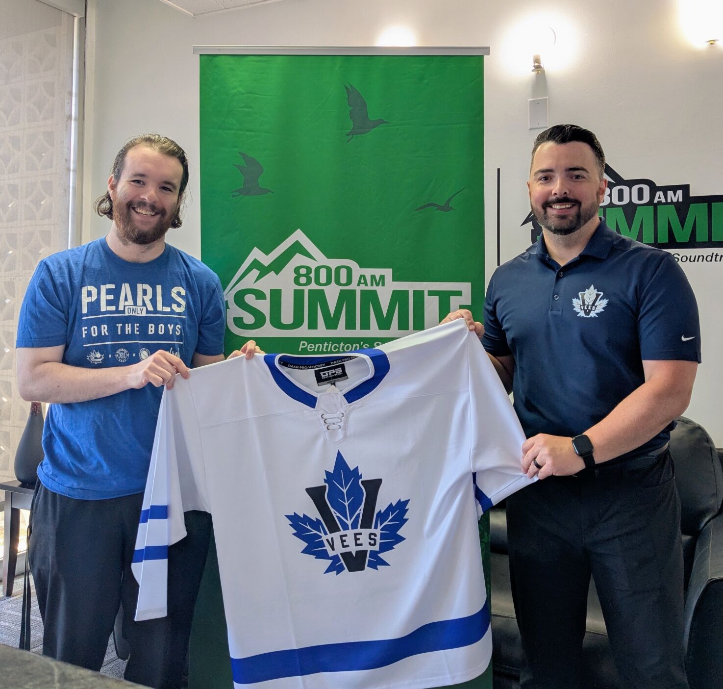 Vees ink new radio pact; Rodgers back behind mic | Sports ...