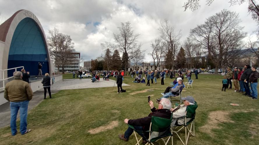 Visiting politician calls for end to ‘authoritarian’ lockdowns | News ...