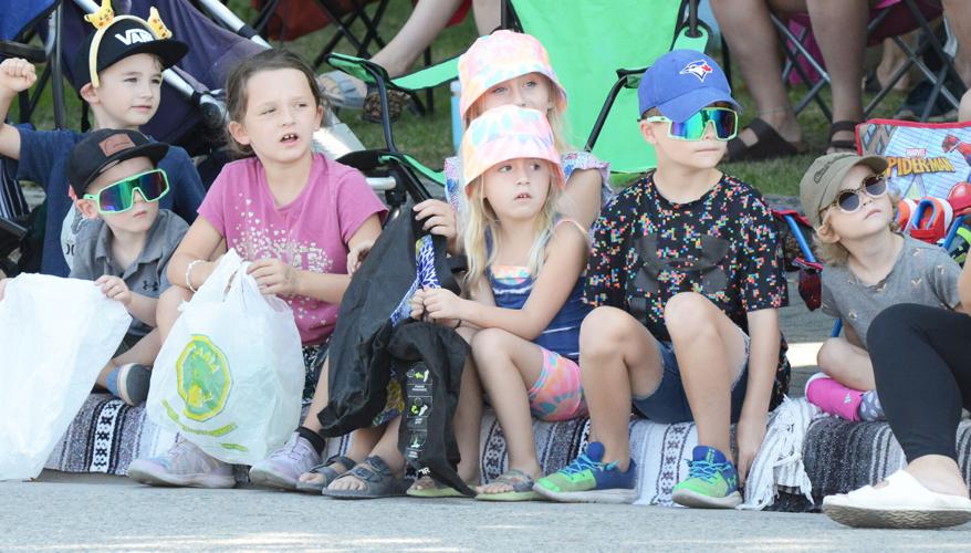 Peters Bros. Grande Parade | Gallery | pentictonherald.ca