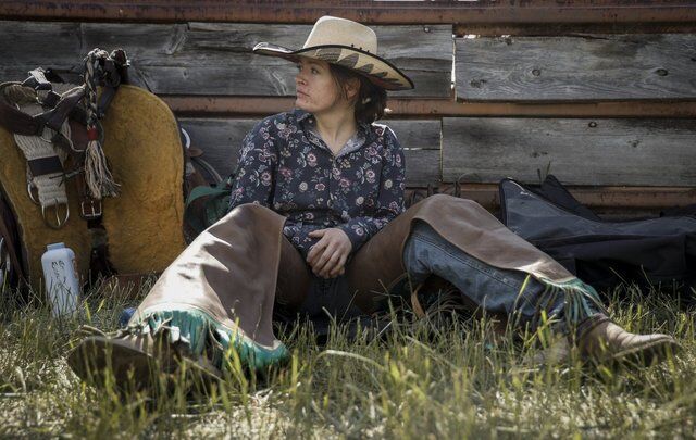 Alberta women buck tradition and blaze their own trail in ranch bronc ...