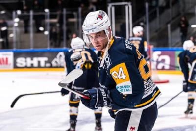 Ex-pro MacMillan rejoins Vees as assistant coach | Sports ...