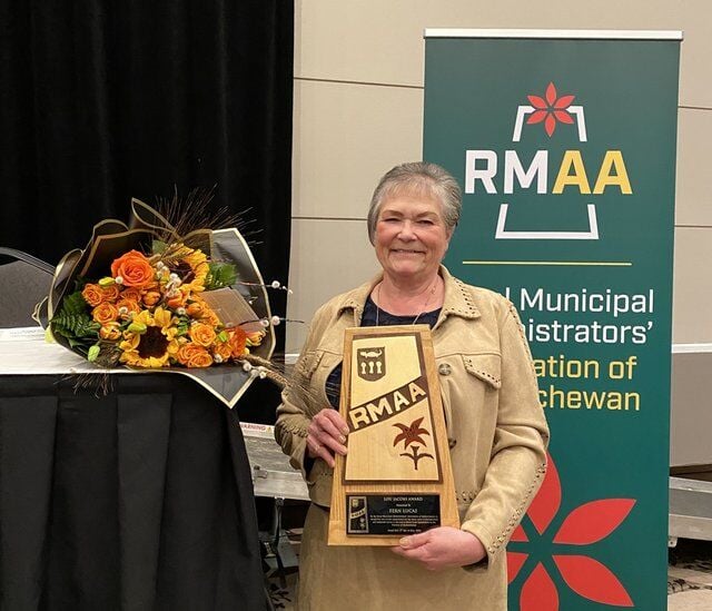 Fern Lucas receives RMAA’s highest municipal honour | Spare News ...