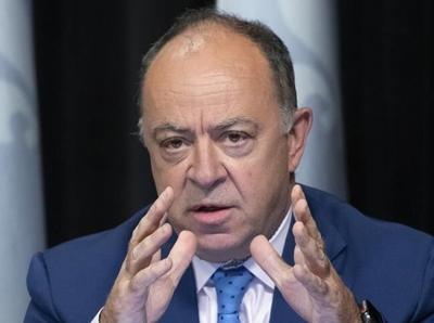 Quebec health minister confident Montreal will reopen at same time as ...