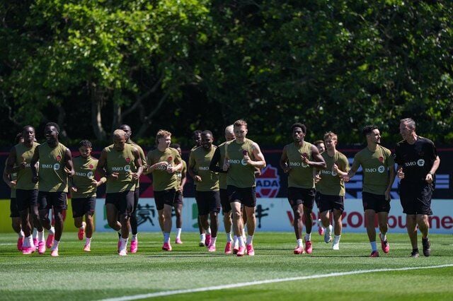 Questions around Davies' status persist as Canada continues ...