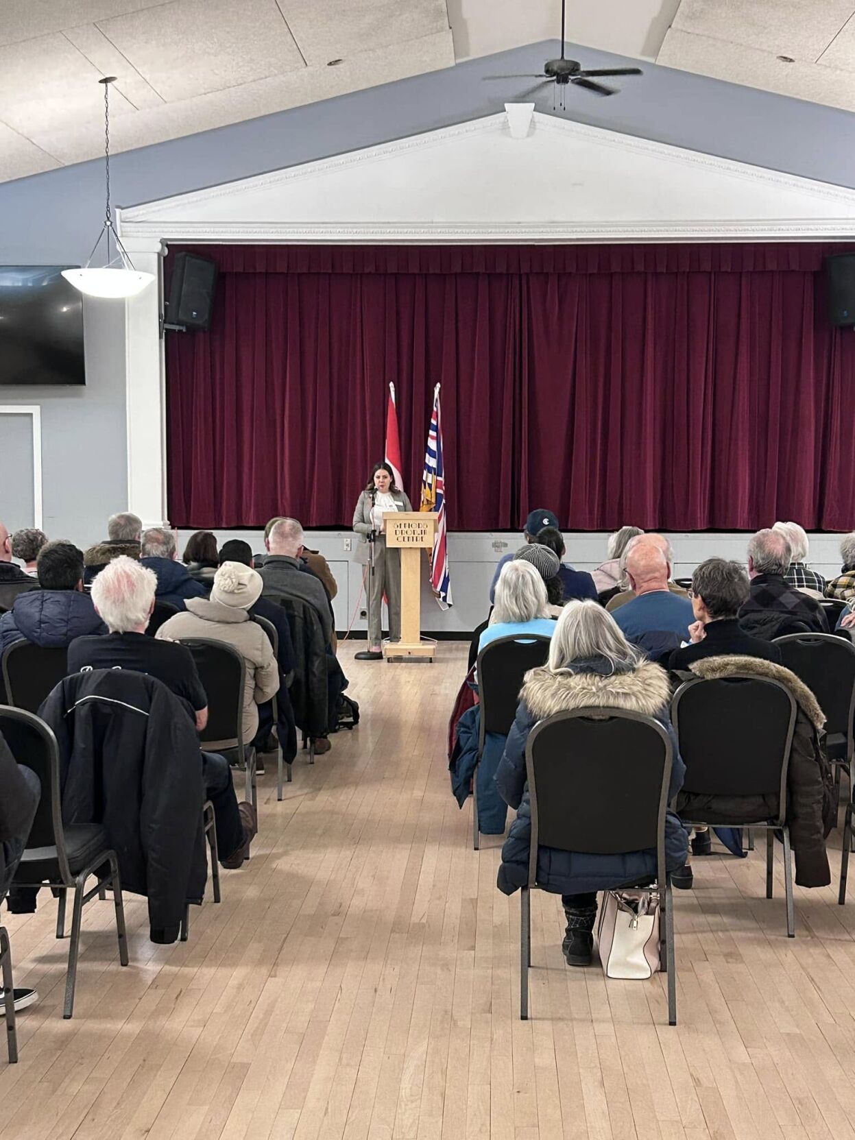 Boultbee hosts her first town hall | News | pentictonherald.ca