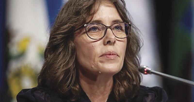 Greens turning blue, poll reveals | News | pentictonherald.ca