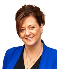 Kelowna's Ginny Becker receives prestigious award | Life ...