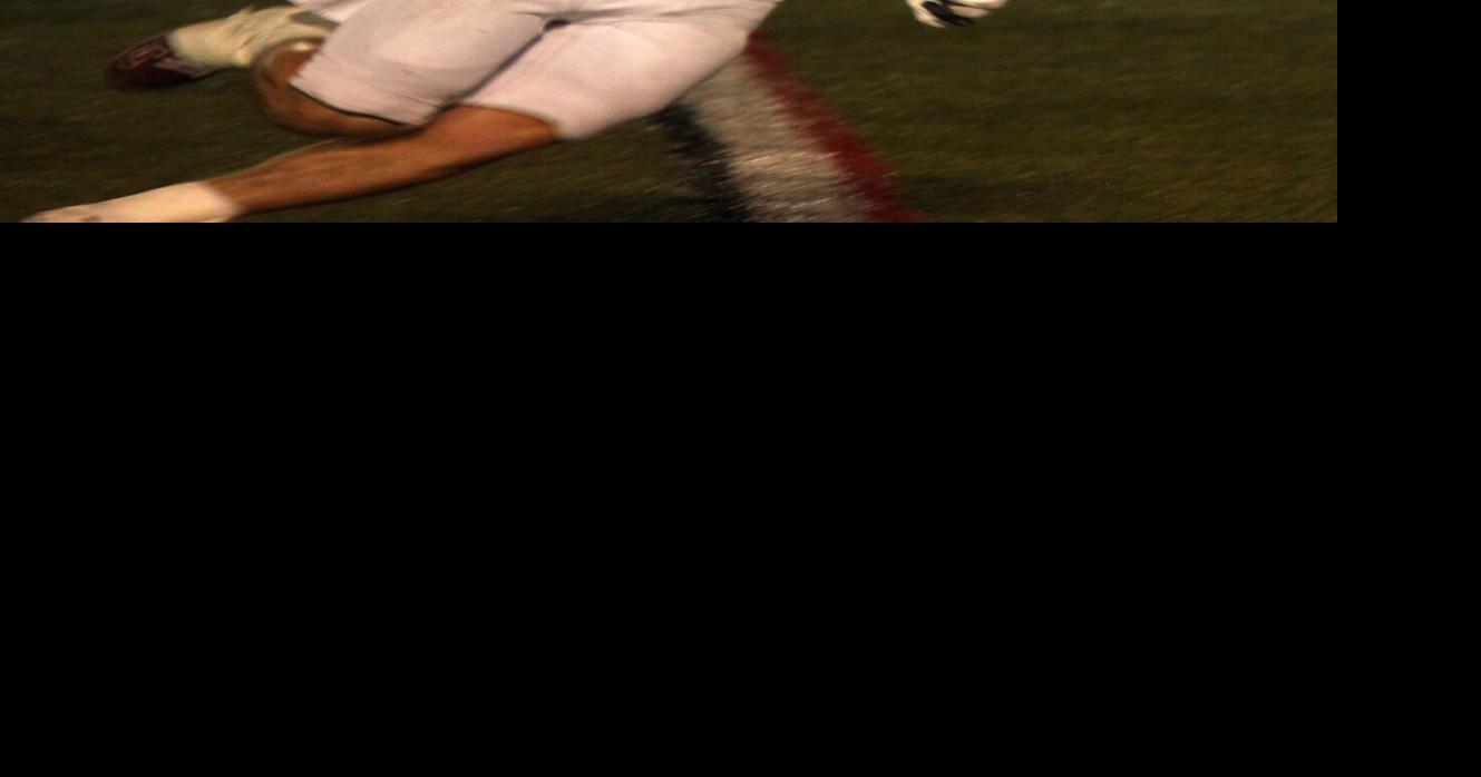 FOOTBALL: In battle of Bulldogs, Rolla rolls, 60-15 | Local ...