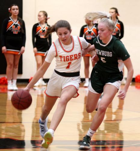 GIRLS BASKETBALL: Short-handed Lady Wolves fall to Waynesville | Local ...