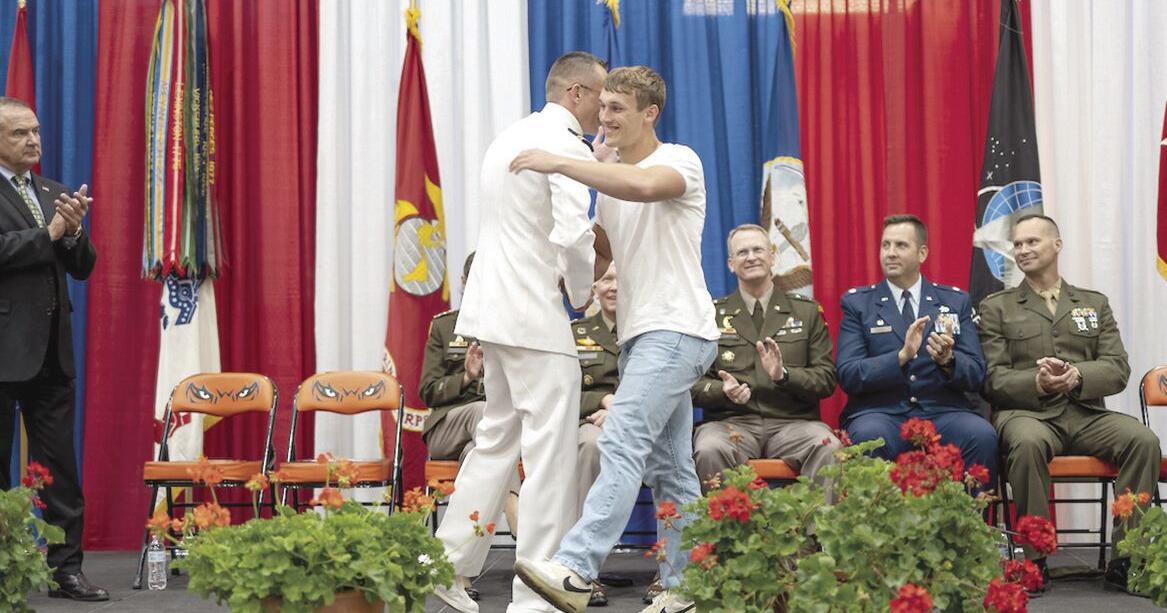 Community Salute to Service: Seniors joining military recognized with ...