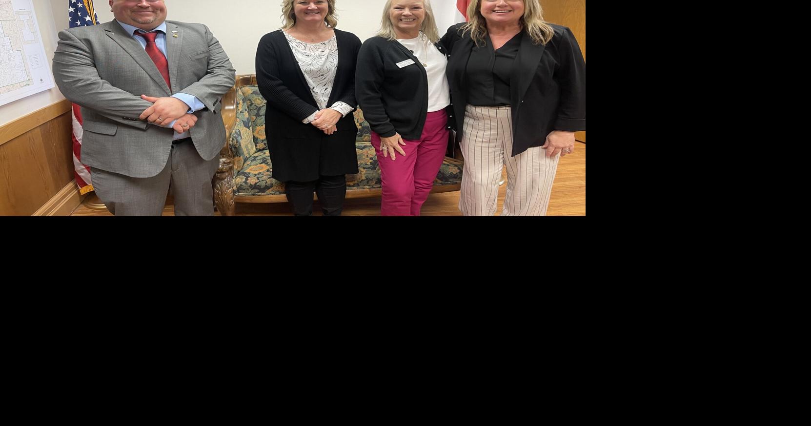 State Reps. Cook and Peters welcome local recorders to state capitol ...