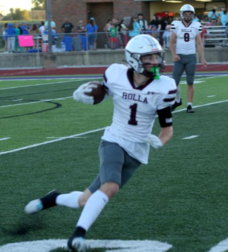 FOOTBALL: RHS commits 10 turnovers; falls to Bolivar, 35-0 | Local ...