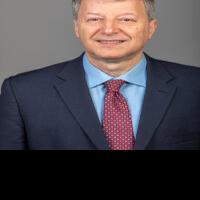 Khayat Named Vice Chancellor for Research and Innovation | School News ...