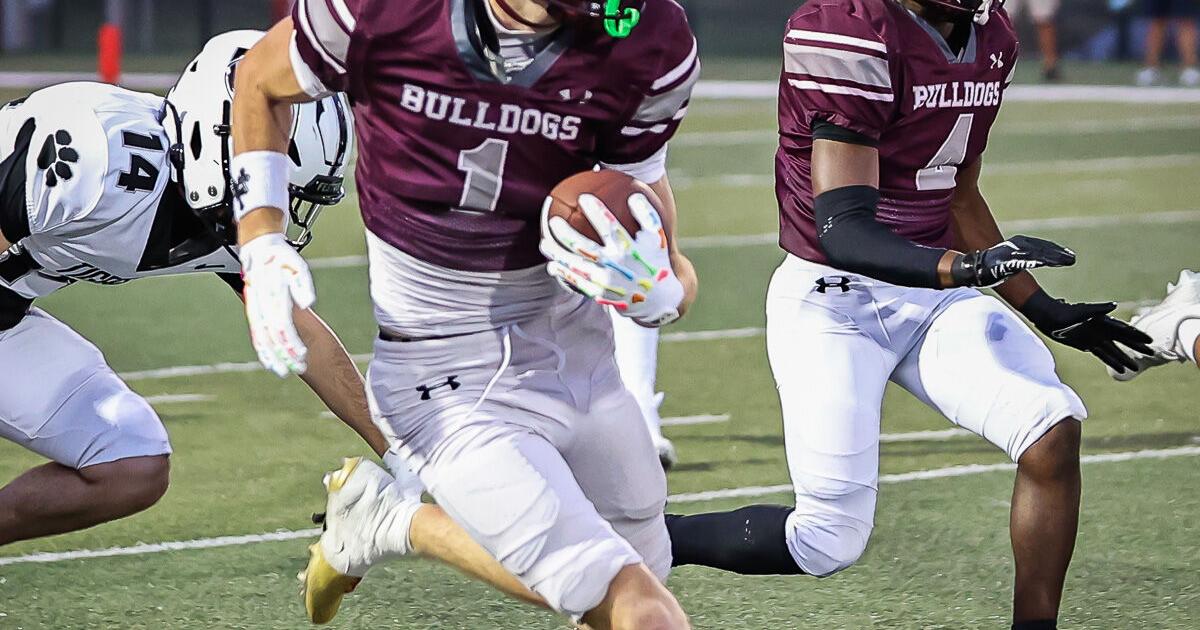 FOOTBALL: Festus passing attack too much for Bulldogs | Local ...