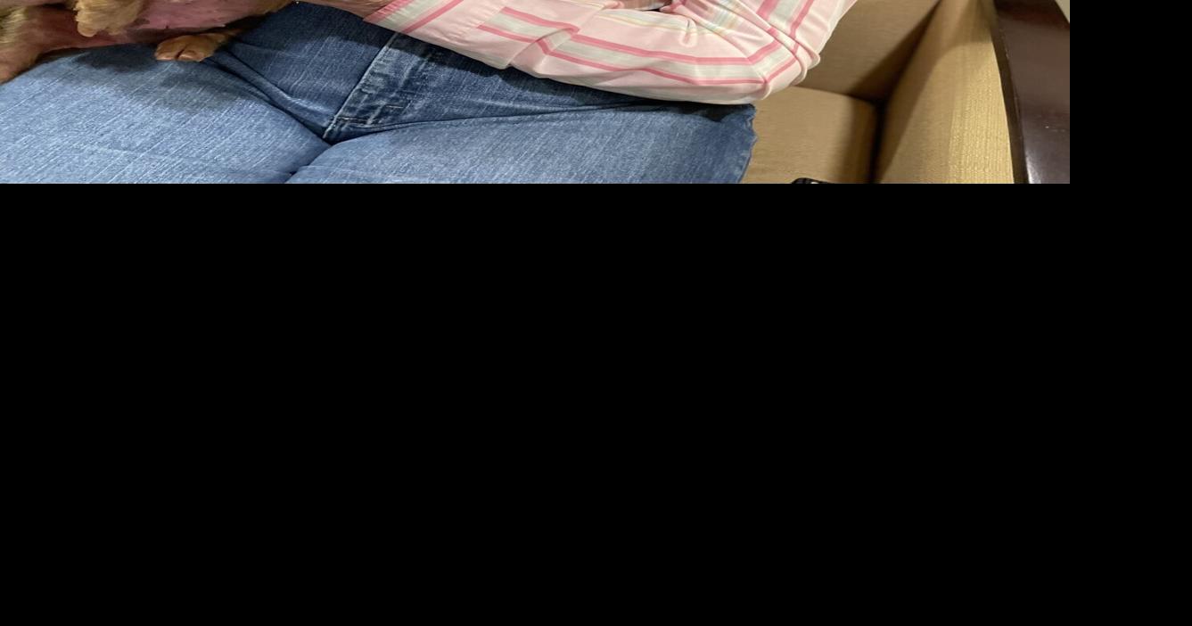 Therapy pigs visit Oak Pointe | News | phelpscountyfocus.com