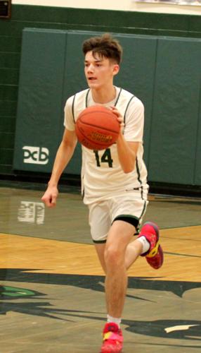 BOYS BASKETBALL: Wolves improve to 14-7 with win at Bourbon | Local ...