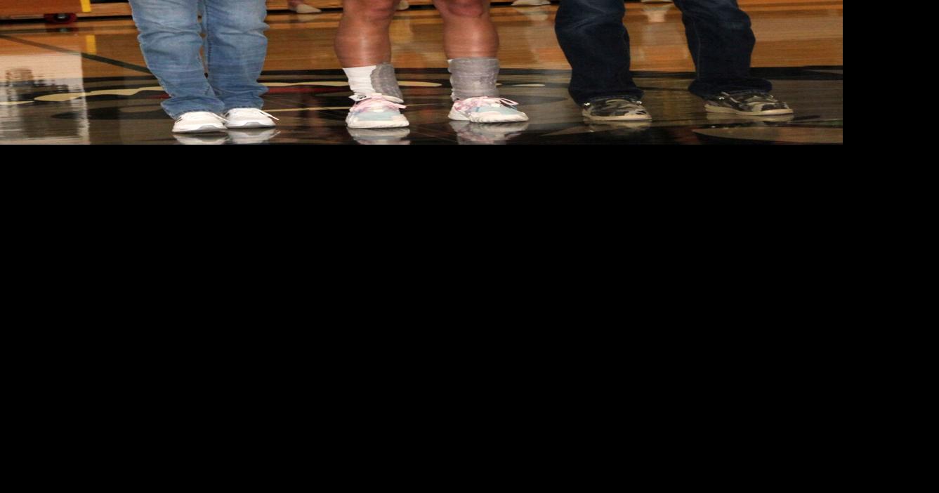 GIRLS' BASKETBALL: Lady Wolves open Newburg Invitational with win ...