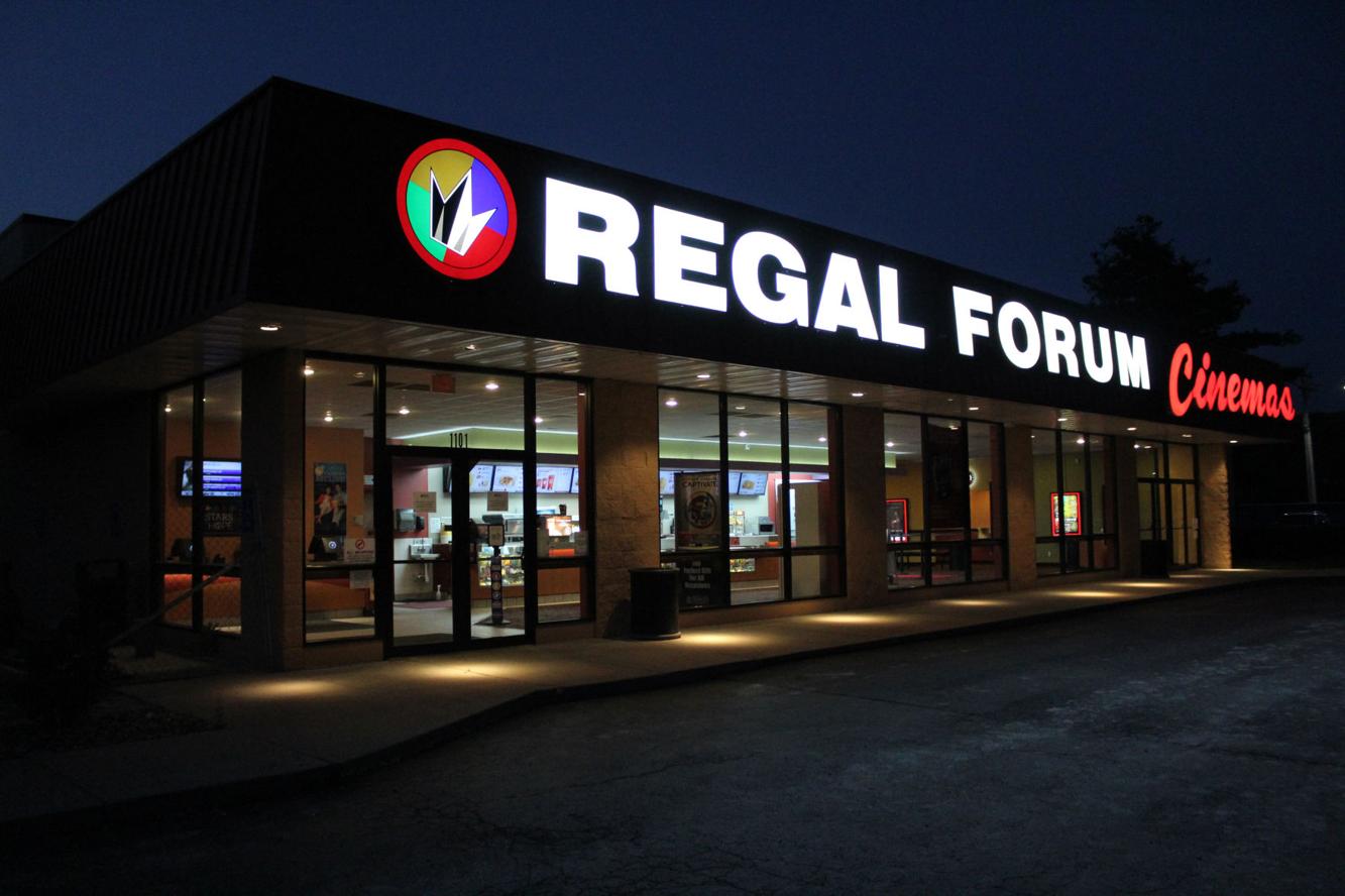 Regal announces king-size recliners and new auditorium at Regal Forum ...