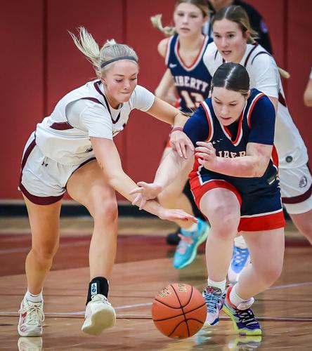 GIRLS BASKETBALL: Lady Zizzers can 10 threes; knock off Lady Dogs ...
