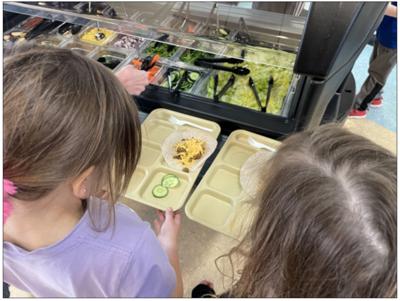 Fresh food carts serving healthy lunches to local students | Community ...