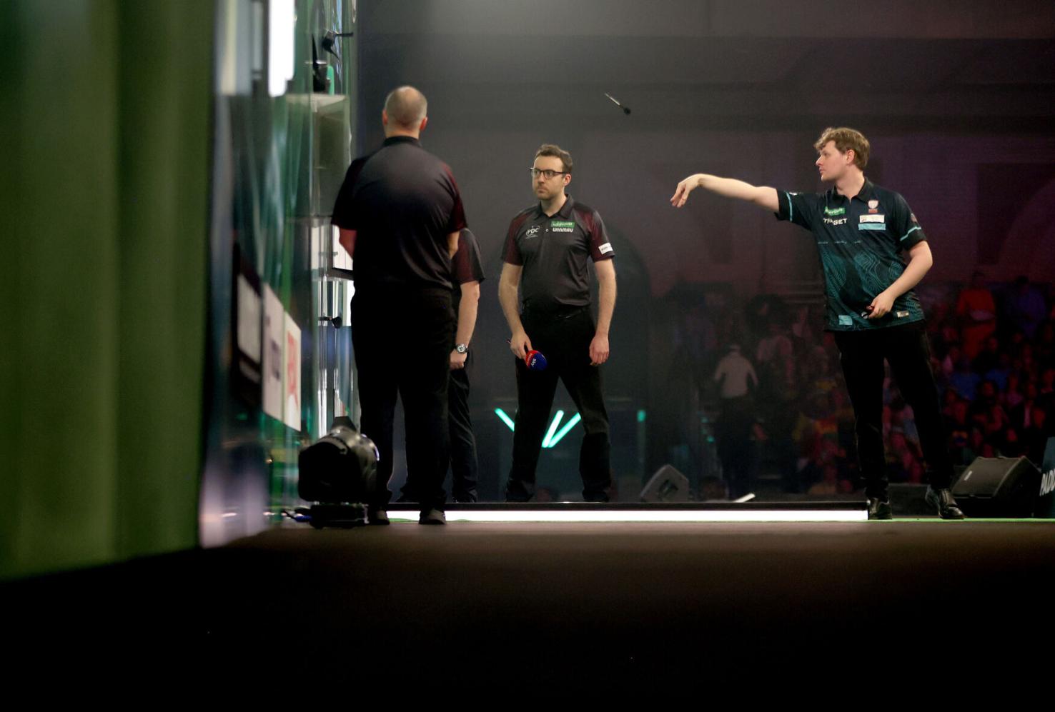 Britain World Darts | Wire | plaindealerin.com