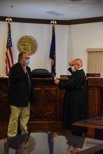 Wade Weaver takes his place on the Wabash City Council | News ...