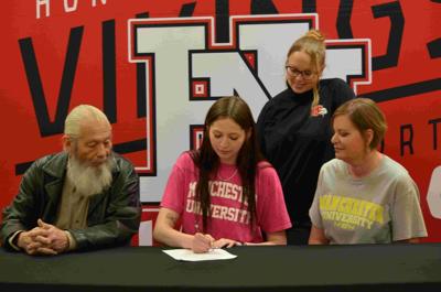 HNHS girls swimmer signs on with MU | Sports | plaindealerin.com