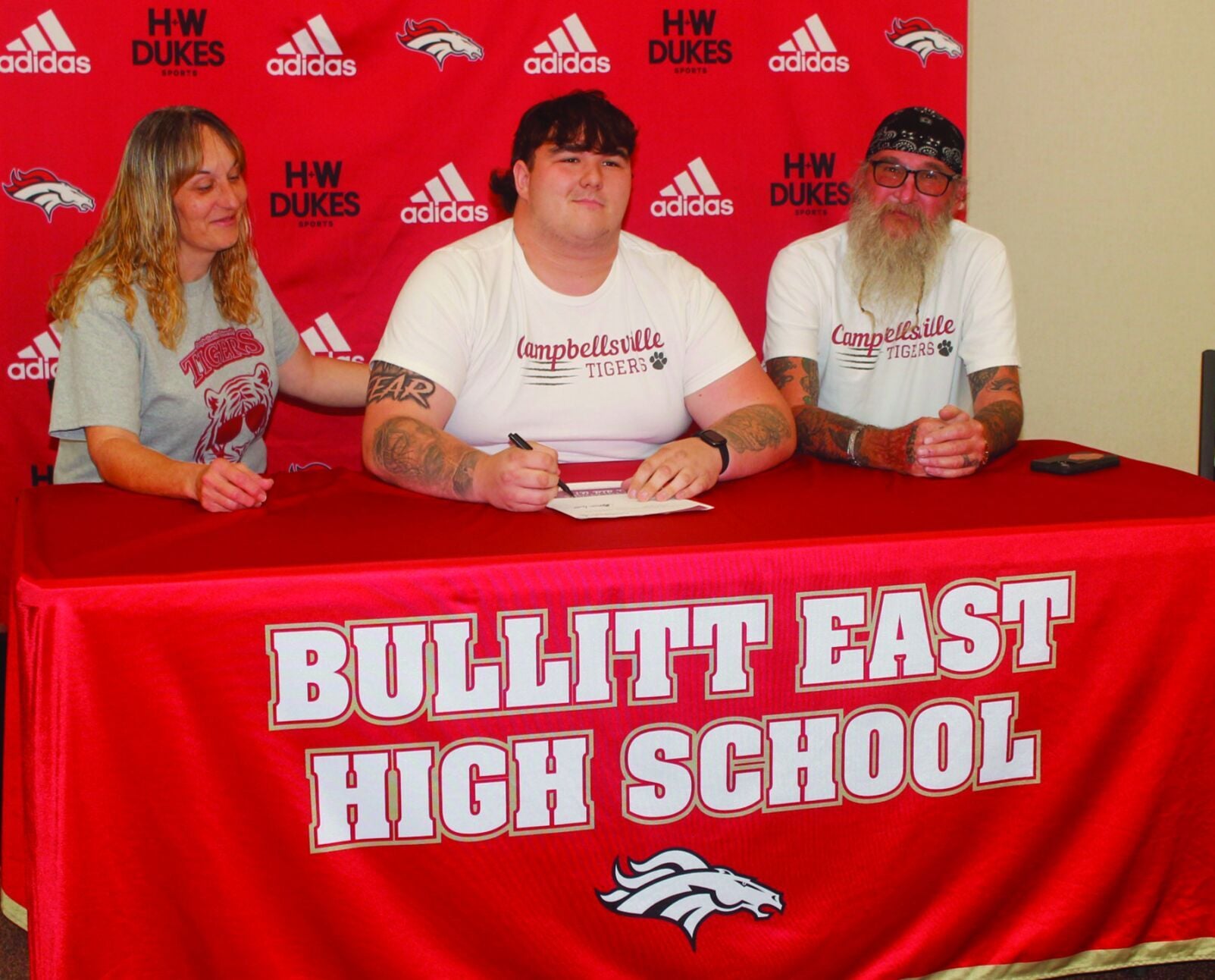 Late start doesn't stop Courtney's football plans | Sports | pmg-ky1.com