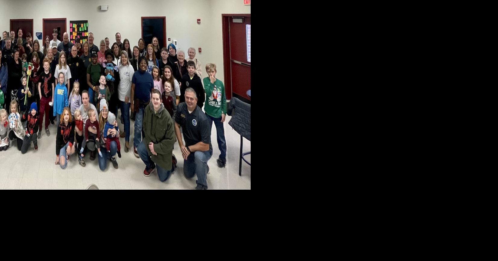 FOP holds annual Shop with a Cop for record 50 kids | Oldham Era | pmg ...