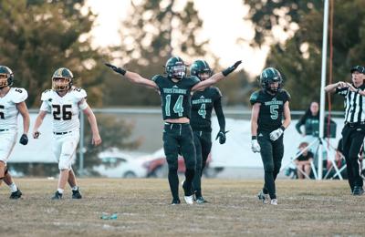 Football: Defense powers North Oldham past Carroll County in season ...
