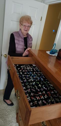 Spreading joy, one angel at a time | Oldham Era | pmg-ky1.com