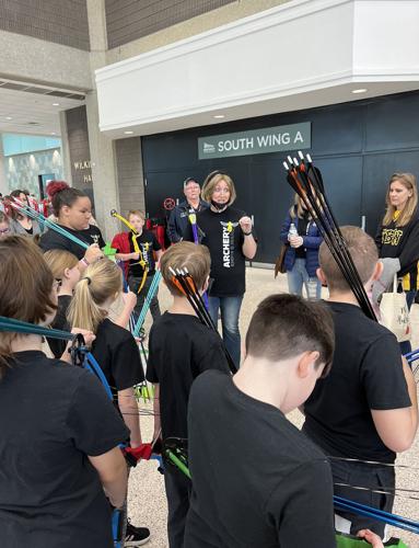 Emma B. Ward archery team hits the mark | The Anderson News | pmg-ky1.com