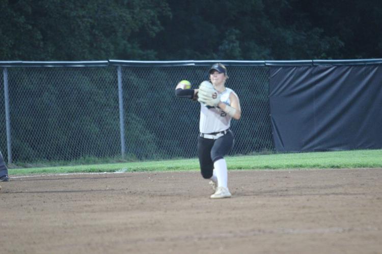 Bennett's three HRs leads the Lady Mustangs to a regular season finale ...