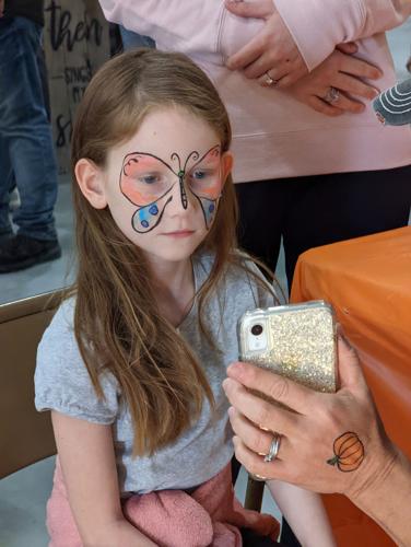 Cornerstone fills with happy faces | Sentinel News | pmg-ky1.com