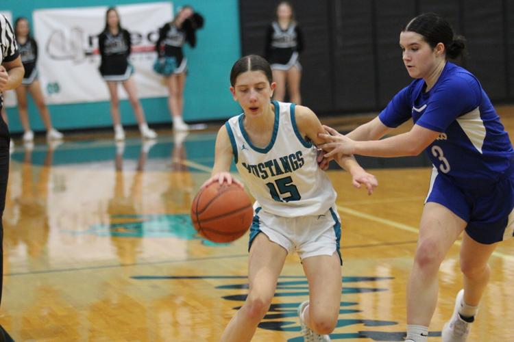 Lady Colonel basketball outlast the Lady Mustangs, snapping an 11-game ...
