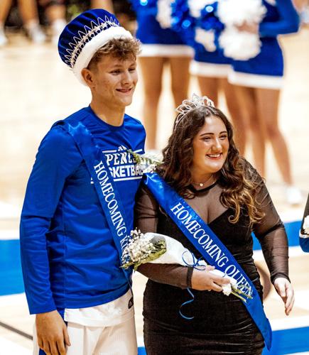 Homecoming King and Queen announced at basketball double-header ...