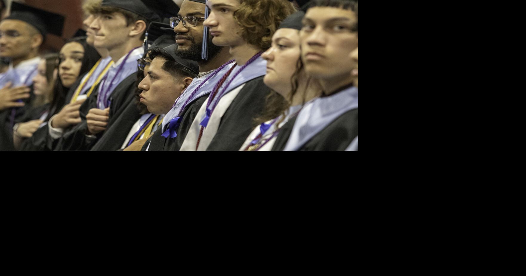 MLCHS seniors begin life journey after graduation | News | pmg-ky1.com