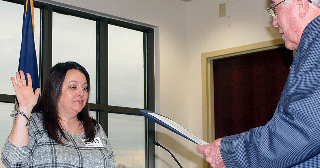 Hodges hopes to continue legacy of mother as school board member | News ...