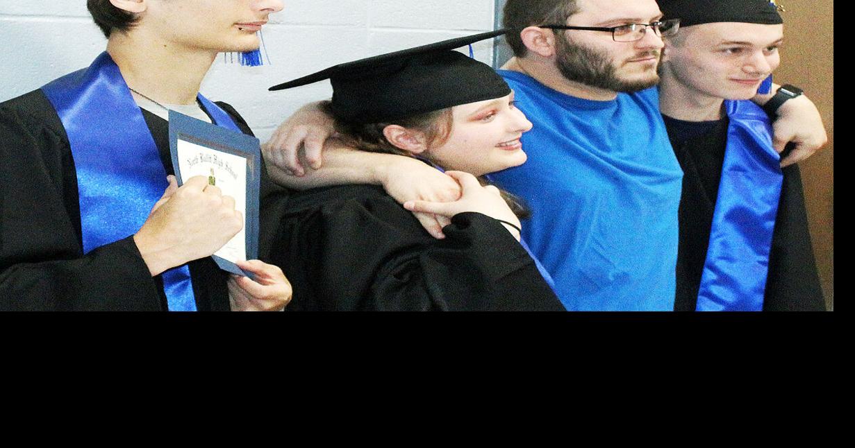 Bullitt Alternative Class of 2024 | Features | pmg-ky1.com