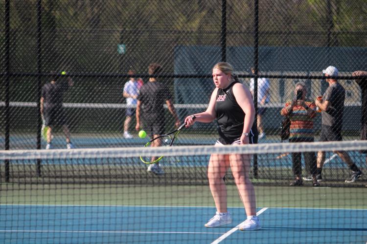 HC tennis continues to develop with larger roster | Sports | pmg-ky1.com