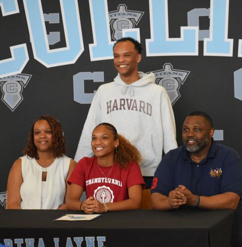 danielle cunningham oldham