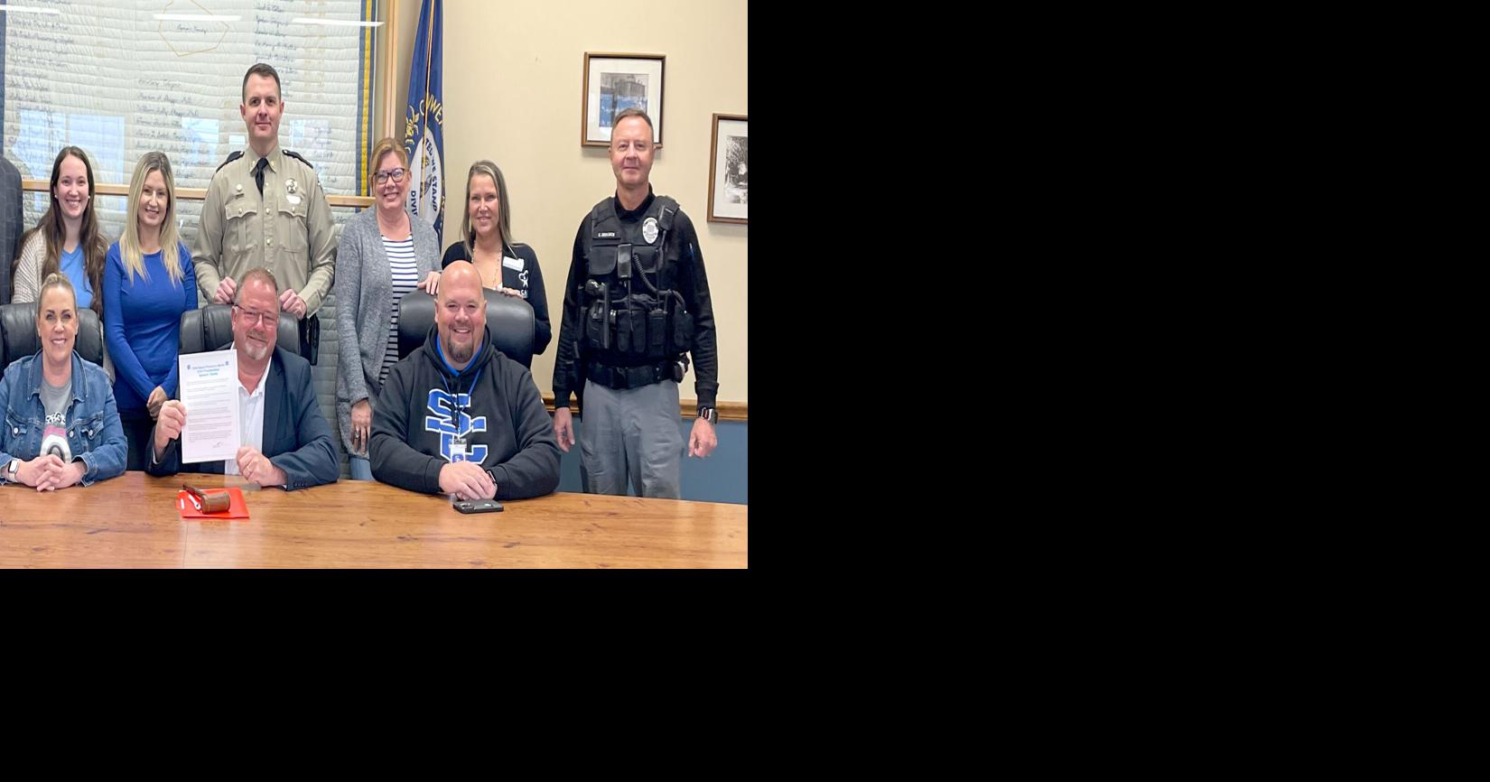 Child Abuse Prevention Month Proclamation signed by Travis | | pmg-ky1.com