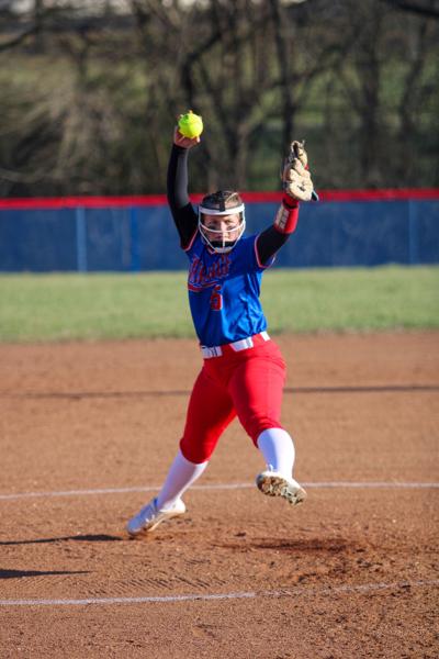 Eminence softball falls at Frankfort (copy) | Sports | pmg-ky1.com