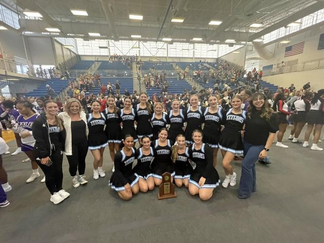 Rockets and Titans cheer squads succeed at region cheer event ...