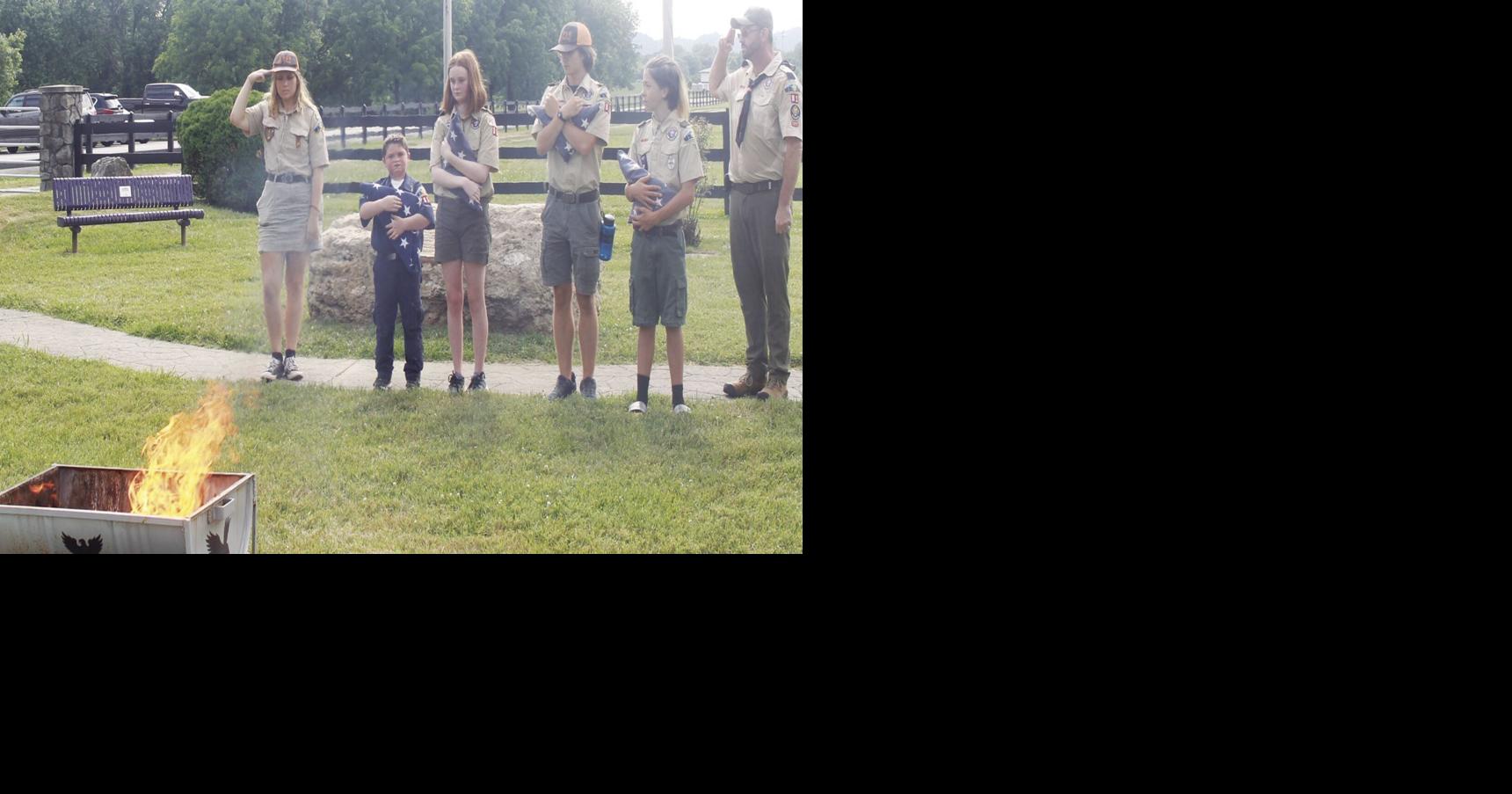 Flag retirement by Troop 81 | Features | pmg-ky1.com