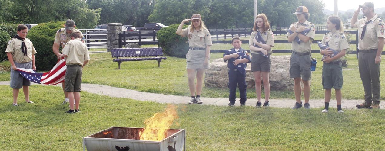 Flag retirement by Troop 81 | Features | pmg-ky1.com
