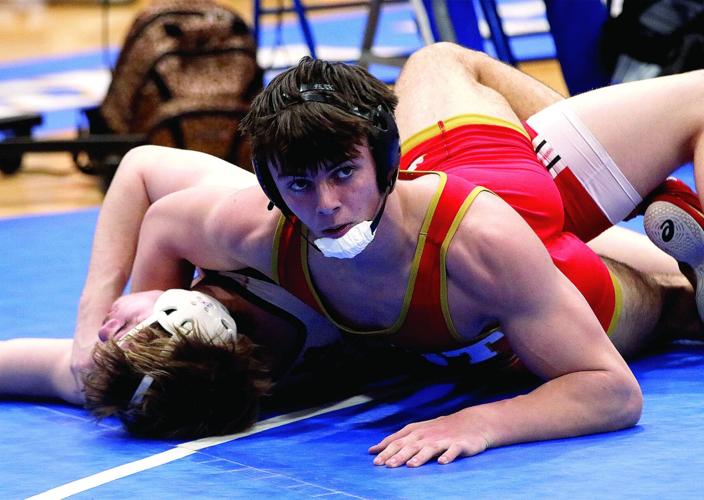 Eleven wrestlers advance to state meet | Sports | pmg-ky1.com